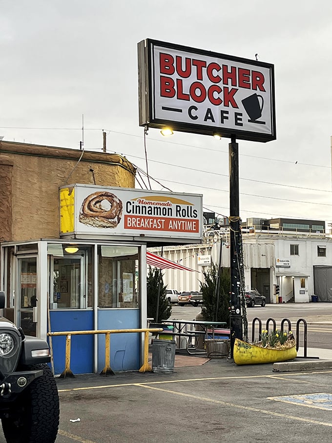 Butcher Block's no-frills sign tells you exactly what matters here &ndash; homemade cinnamon rolls that would make your grandmother jealous.