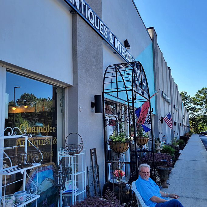 Elegance meets antiquity at Chamblee's sophisticated market. Even window shopping here feels like a museum tour!