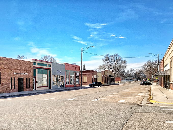 Eaton's quiet streets and modest buildings offer affordable small-town living. Where your retirement fund feels suddenly more substantial!