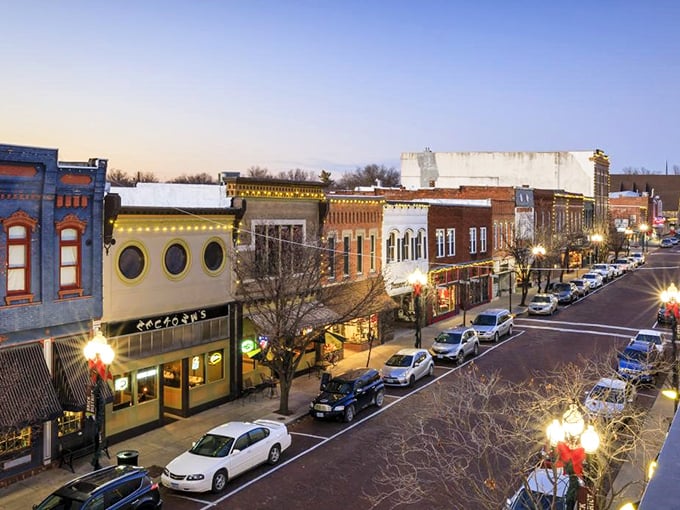 Fulton's stately courthouse anchors a community where college-town culture meets small-town affordability, perfect for budget-conscious retirees.