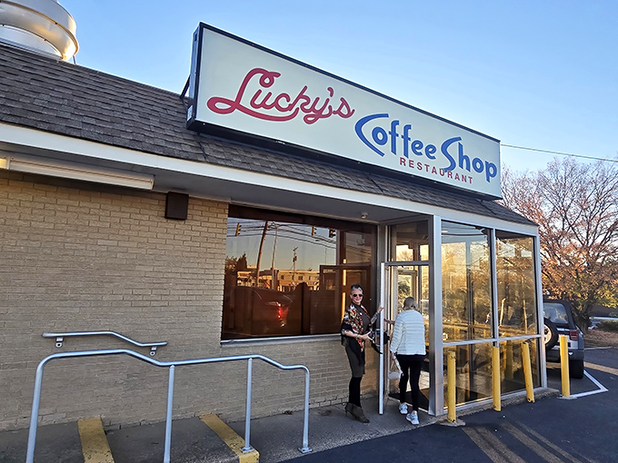 Lucky's Coffee Shop entrance looks like it was plucked straight from a Norman Rockwell painting&mdash;if Norman had a serious thing for perfect hash browns.