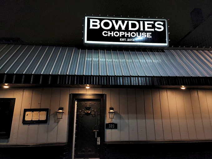 Night transforms Bowdie's simple storefront into an intimate hideaway where serious steak lovers gather for beef that needs no introduction.