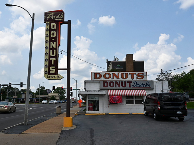 That retro "Fresh DONUTS" sign has been tempting drivers for generations. Some temptations are worth giving in to!