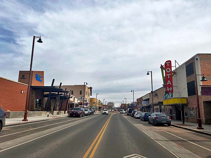 The clear blue skies of Farmington mirror the clear financial benefits of retiring in this affordable northwestern New Mexico town.