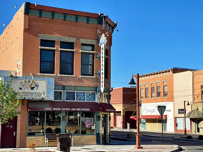 Historic buildings frame Farmington's streets, offering small-town charm with big-time savings for retirees seeking affordable Southwestern living.