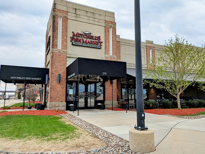 Mitchell's Fish Market's sign promises what every seafood lover wants: a serious commitment to fresh fish in a comfortable setting.