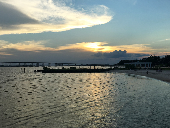 Where water meets sky &ndash; Ocean Springs' beaches provide nature's perfect backdrop for turning neighbors into lifelong friends.