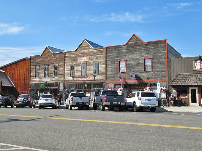 Roslyn: Old mining town with new community spirit. These weathered facades have stories to tell&mdash;and locals happy to share them.
