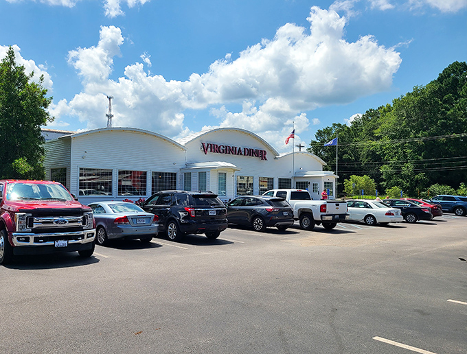 The parking lot's packed for good reason&mdash;this place serves Virginia classics that would make your grandma jealous.