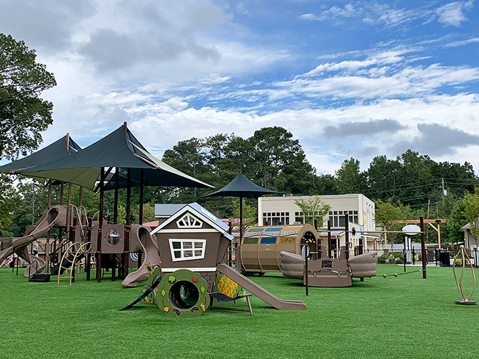 This Watkinsville courtyard has hosted more meaningful conversations than a therapist's office.
