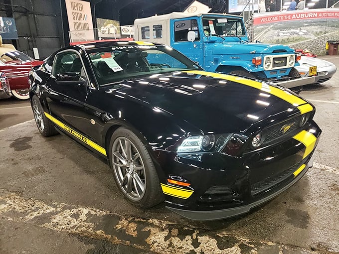 Racing stripes on a Mustang are like bow ties on a tuxedo&mdash;they just complete the look.