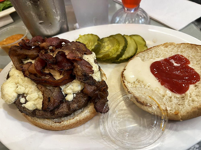 A burger that's not trying to be Instagram-famous&mdash;just honest-to-goodness delicious, with bacon that means serious business.