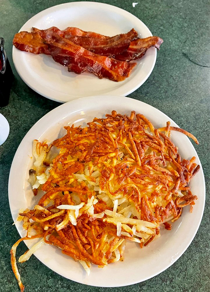 Bacon that's achieved perfect crispness and hashbrowns with the ideal crisp-to-tender ratio. Breakfast's dynamic duo performing their greatest hits.