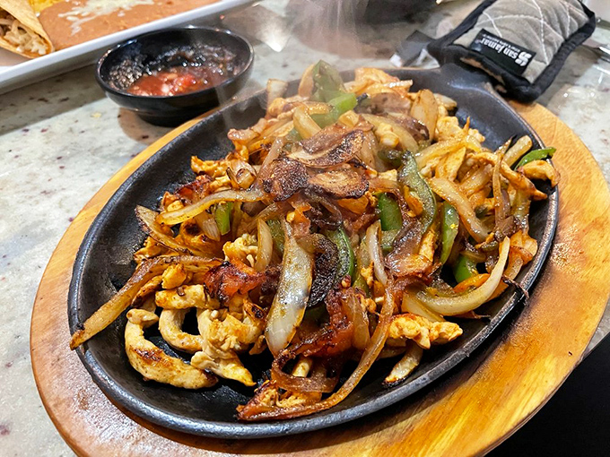 Sizzling fajitas that announce their arrival like celebrities on a red carpet&mdash;the steam is practically signing autographs on its way to your nose.