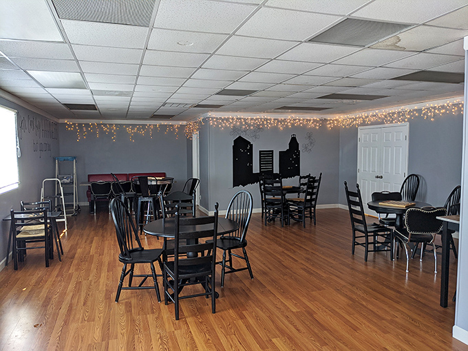 The dining room feels like that friend's house where you always feel welcome&mdash;string lights, wooden floors, and the promise of ice cream.