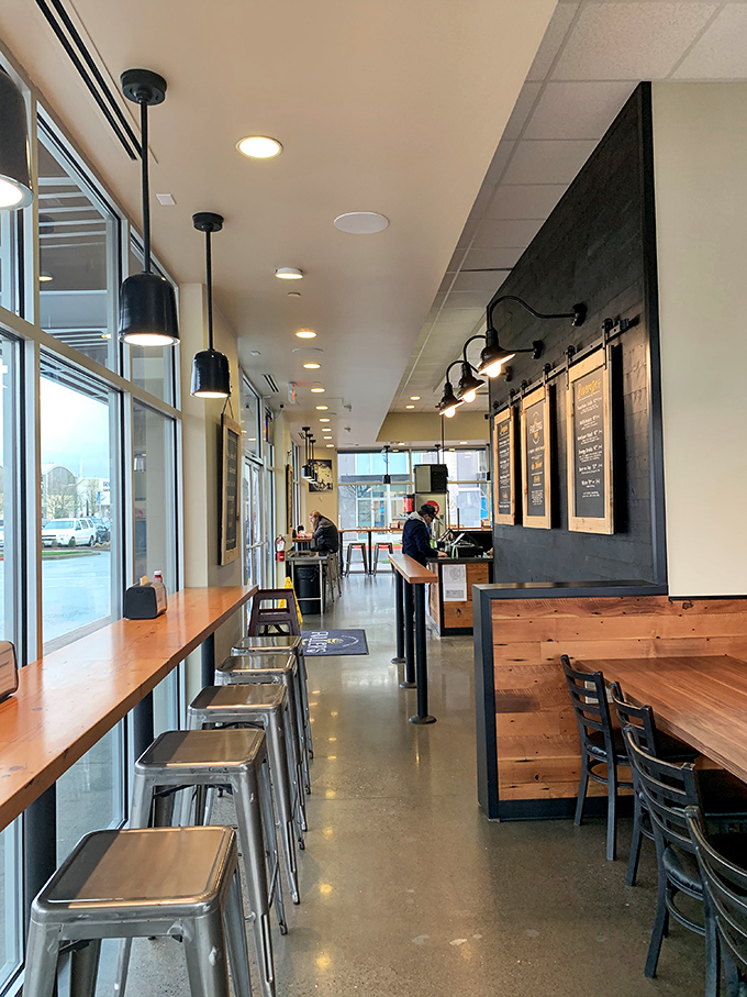 The dining area feels like the living room of that cool friend who actually knows how to decorate. Minimalist but comfortable, trendy but timeless. 