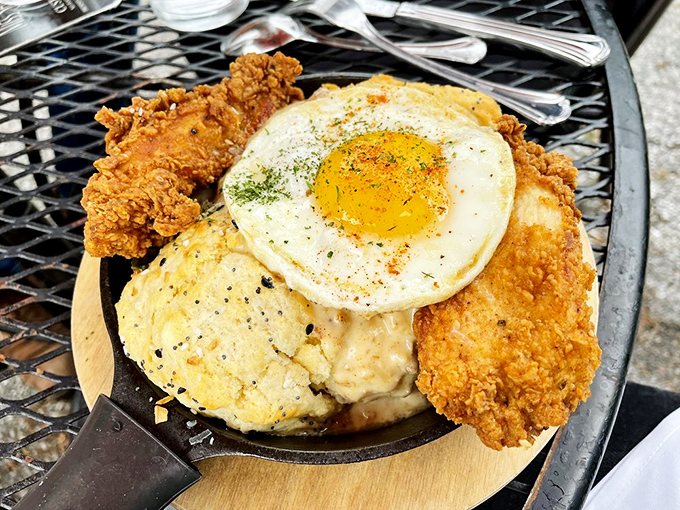 A skillet masterpiece that makes ordinary breakfast look like it needs to try harder. That perfectly cooked egg is the sun rising over a landscape of deliciousness.