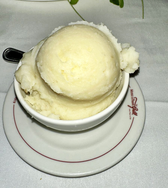 Mashed potatoes so smooth and buttery they could solve international conflicts if served at UN meetings.