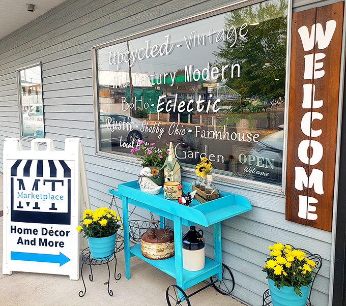 Midtown Marketplace embraces every design trend from "upcycled" to "farmhouse," proving that yesterday's styles always find their way back to tomorrow.