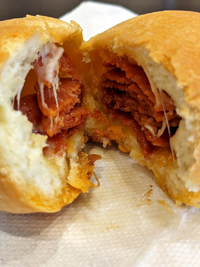 Pizza for breakfast without judgment. The dough-to-filling ratio here is mathematical perfection for morning indulgence.