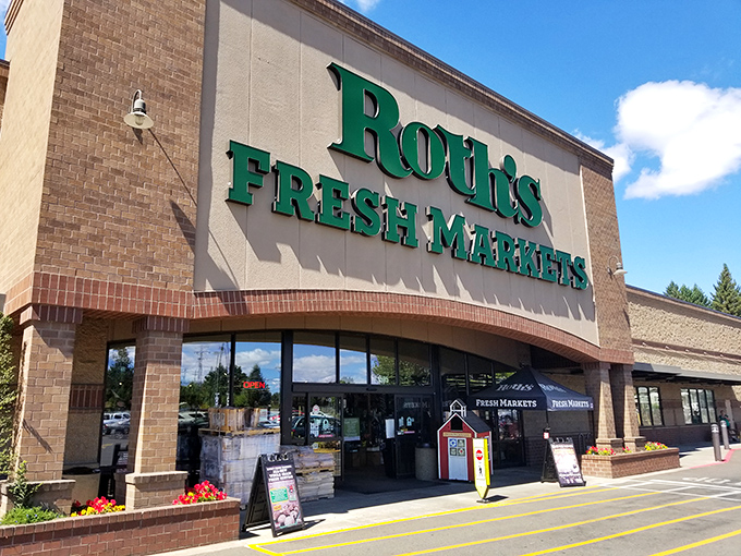 Roth's Fresh Markets: where locals shop and visitors realize they should have booked an Airbnb with a kitchen.