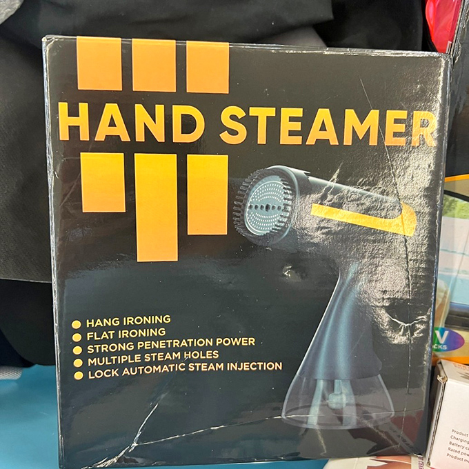 A hand steamer that promises "strong penetration power"—the copywriter deserves either a promotion or a gentle talking-to.