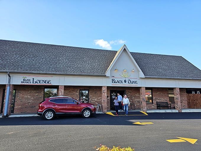 The Black Olive stands ready to satisfy hungry antiquers, proving that treasure hunting works up an authentic Mediterranean appetite in Tennessee.