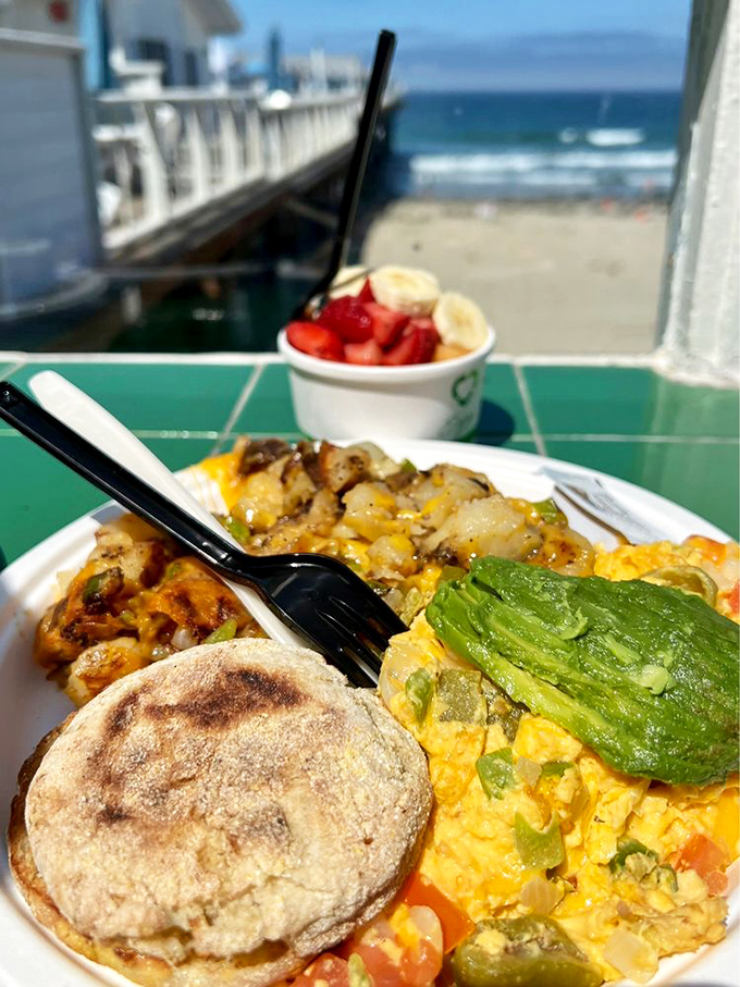 Ocean views make everything taste better, especially when "everything" is a perfect veggie scramble with English muffin and those legendary potatoes.