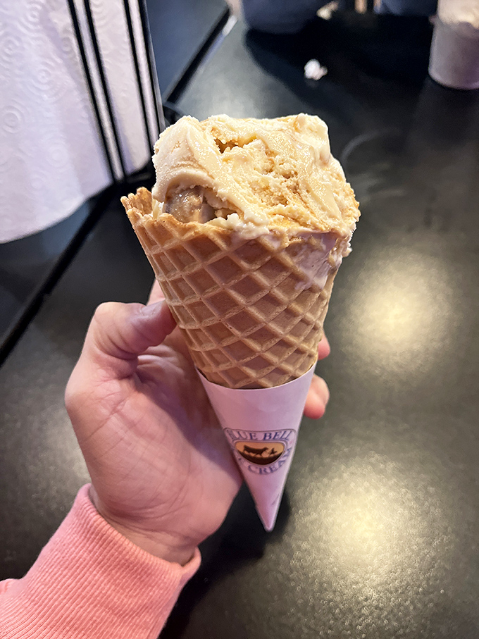 This isn't just vanilla ice cream&mdash;it's the little black dress of desserts: classic, reliable, and always the right choice.