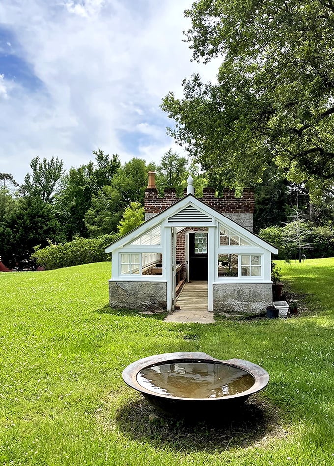 The elegant staircase gallery tells stories of the past through carefully curated photographs&mdash;history you can absorb between courses.