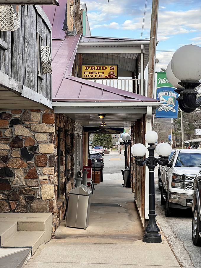 Fred's Fish House hides behind that humble storefront, where generations have discovered "the best fish in Arkansas" isn't just a claim.
