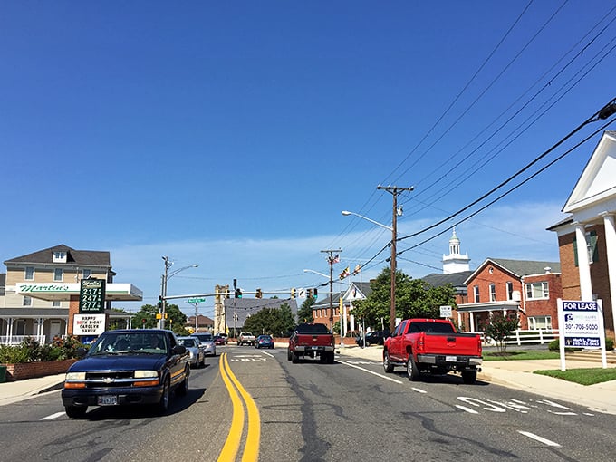 La Plata's downtown combines historic elements with modern development, creating an inviting atmosphere for new residents.