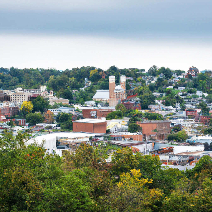 Mount Washington's quaint main street offers the kind of small-town charm that big cities try to manufacture but can't quite duplicate.