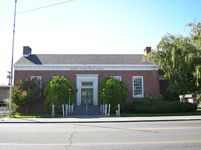 Omak's historic post office represents small-town America at its finest, where brick buildings never go out of style.