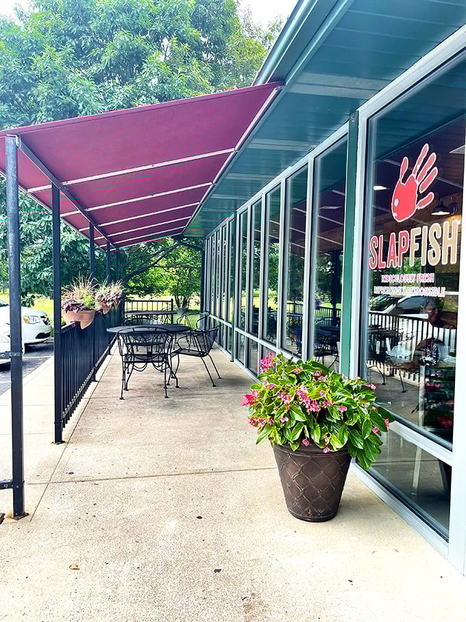 Sometimes the best seafood hides behind the most unassuming storefronts in Fort Wayne
