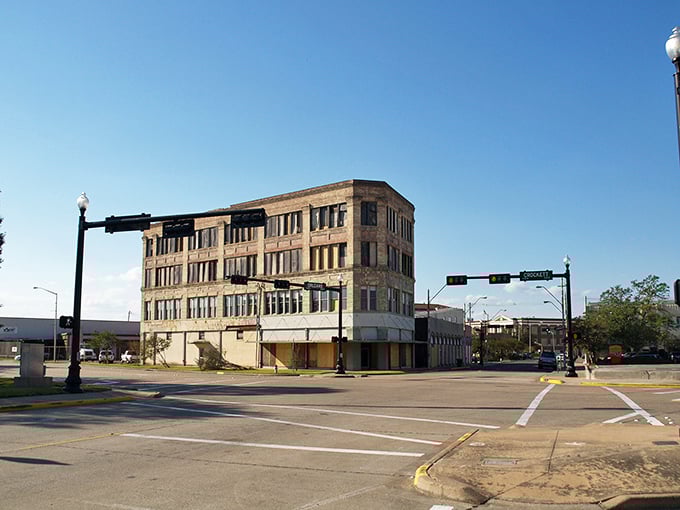 This historic Beaumont building has seen oil booms and busts, now offering affordable living space for retirees seeking Texas heritage.
