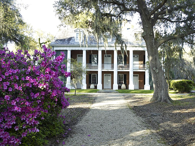 The stately Shadows-on-the-Teche plantation showcases New Iberia's rich history, while local housing prices show rich consideration for retirees.