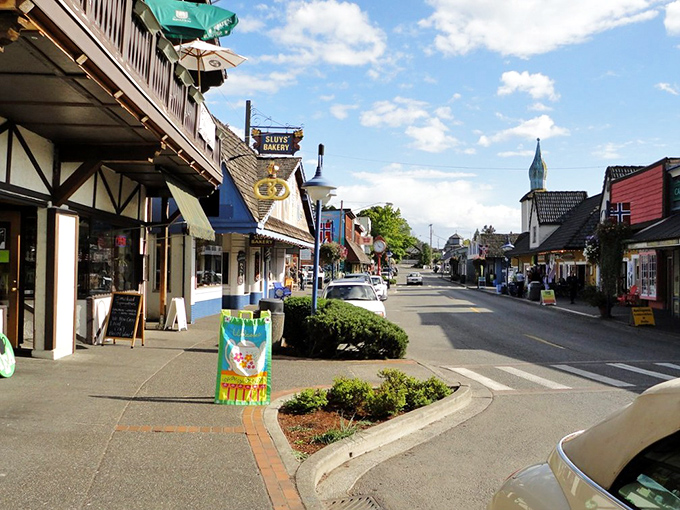 Poulsbo&rsquo;s charming streets have a Scandinavian flair &ndash; colorful buildings, bright blooms, and a community that feels like family.