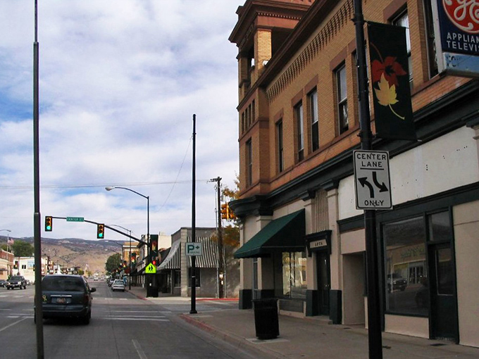 In Richfield, even running errands comes with a side of mountain majesty&mdash;just another Tuesday in central Utah.