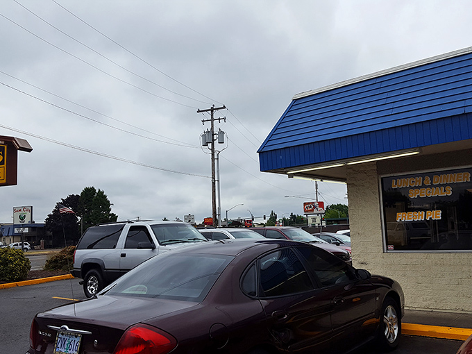 Roger's Restaurant (Albany): Behind that purple roof and orange exterior lies a time machine to when pie was considered a perfectly acceptable breakfast choice.