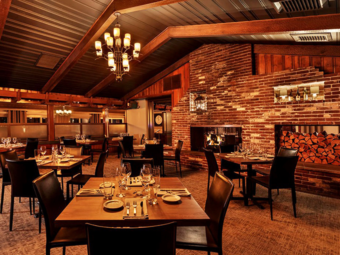 Numbers don't lie &ndash; 9900 ways to love steak! This place proves that sometimes, the best things come in plain packages (and on sizzling plates). 