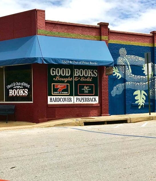 arkansas enormous bookstore browsing ftr