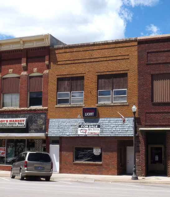 charming towns kansas ftr