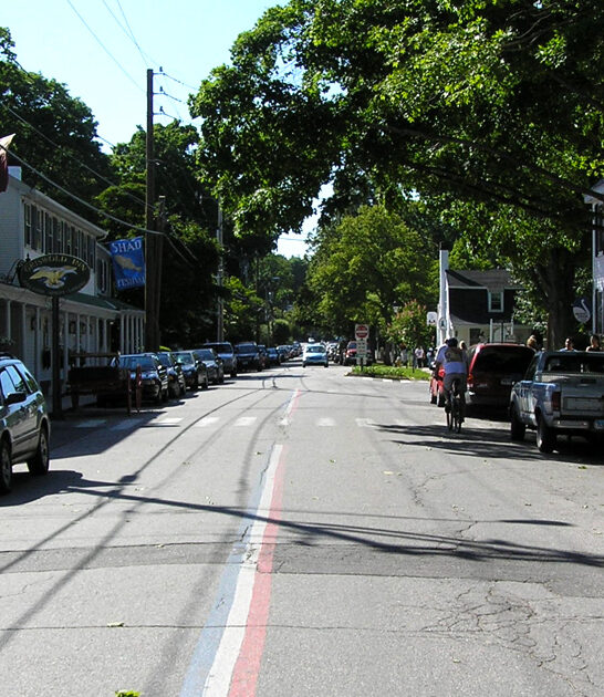 connecticut-antique-shopping-town