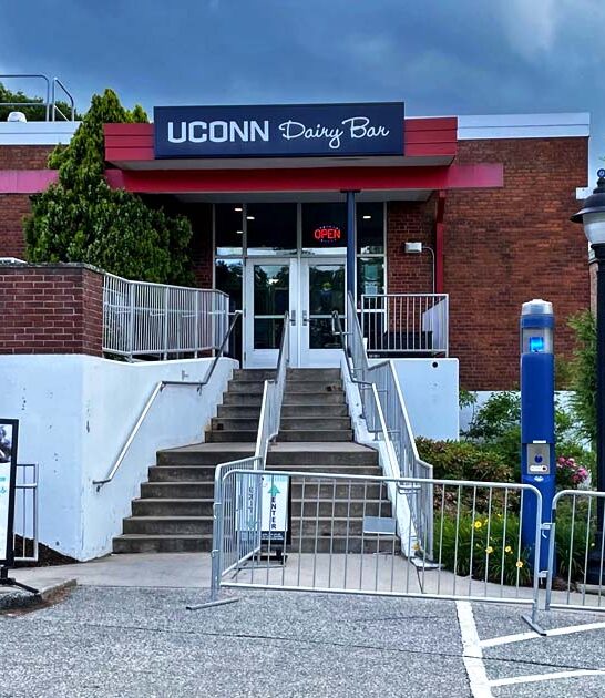 connecticut dessert sundaes taste ftr