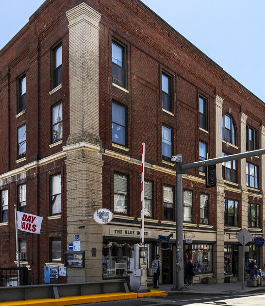 connecticut serene country townscape ftr