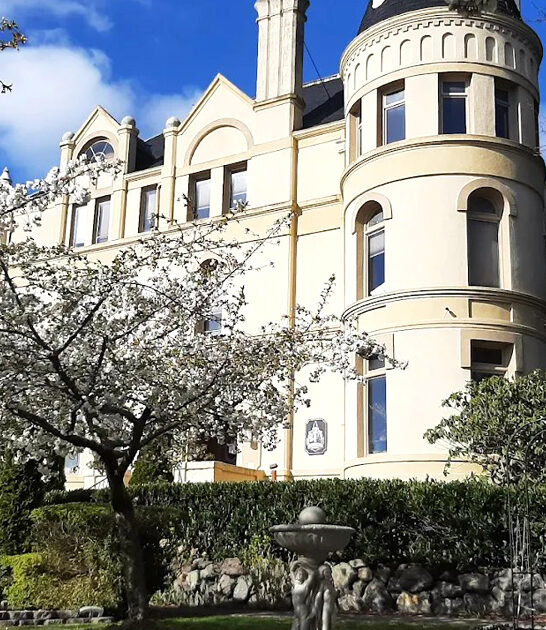 drive gorgeous castle washington ftr