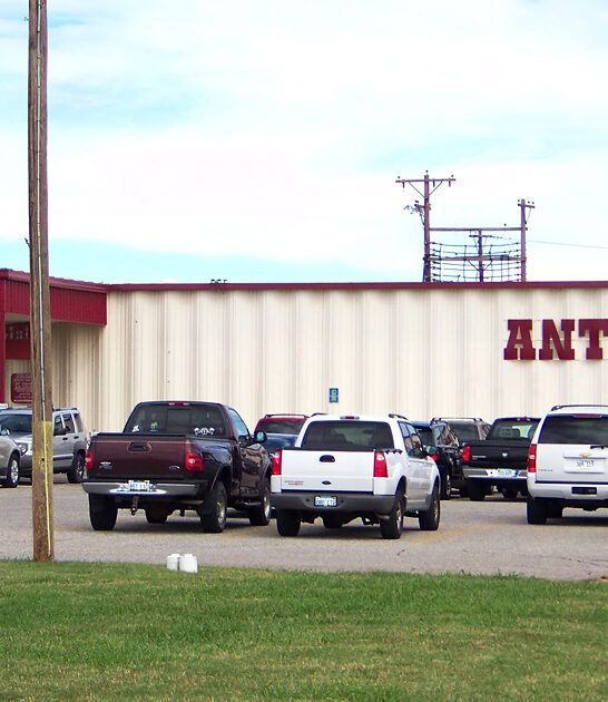 enormous antique mall kansas ftr