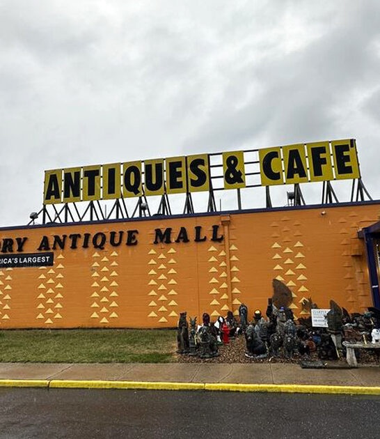 enormous antique mall virginia ftr