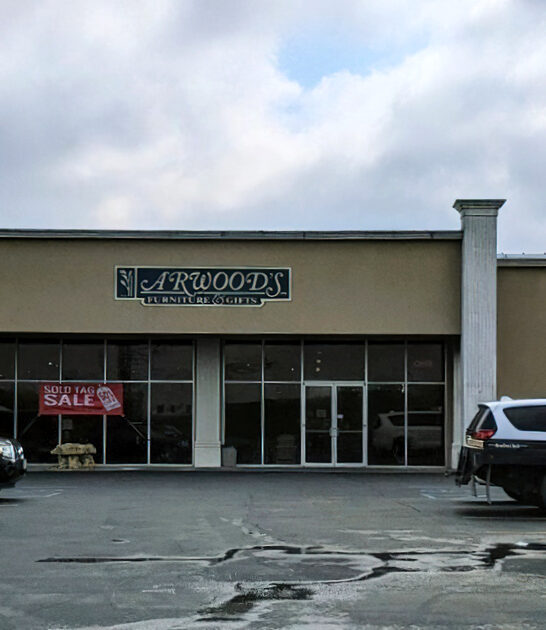 enormous furniture store missouri ftr